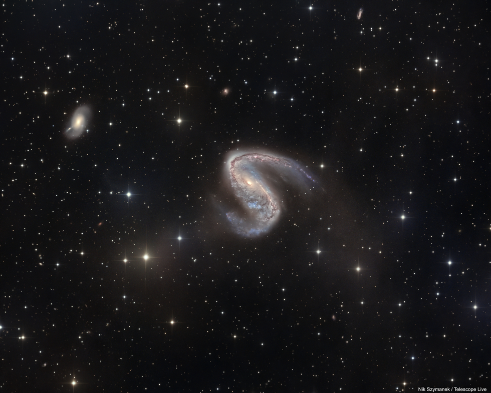 NGC 2442 | Telescope Live